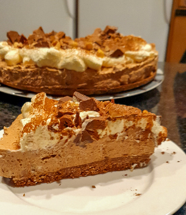 Chocolate Hazelnut Cheesecake – Life With Janet